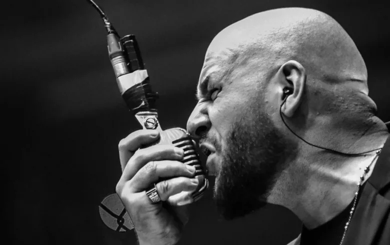 Prowadzący KSW w rosyjskiej organizacji. W sieci rozgorzała burza - MMA PL